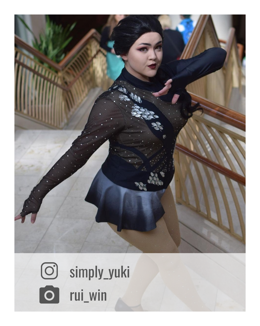 Customer Cosplay Photos – Holic Mode